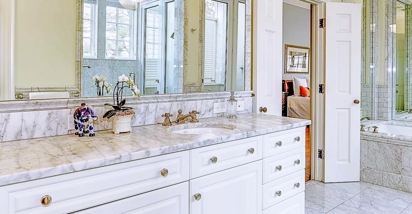 VANITIESGTA | KITCHENS AND BATHROOMAERO KITCHEN CABINETS